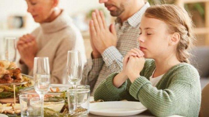 Doa Kristen, Doa Makan yang Singkat dan Sederhana - Tribunmanado.co.id