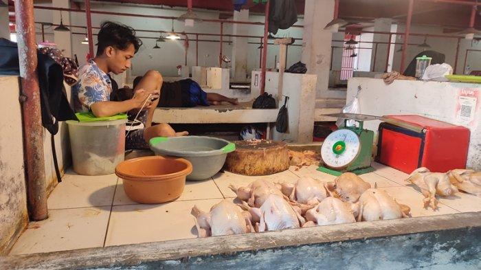 Harga Daging Sapi, Ayam, dan Babi di Pasar Bersehati Manado Sulawesi ...