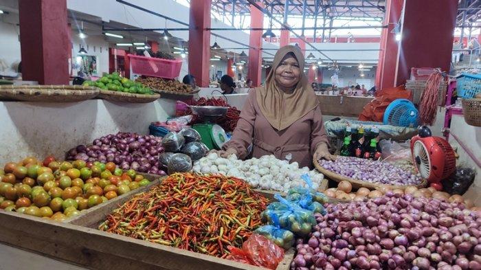 Informasi Harga Bahan Pokok di Pasar Bersehati Manado Sulawesi Utara Senin 1 Mei 2023 ...