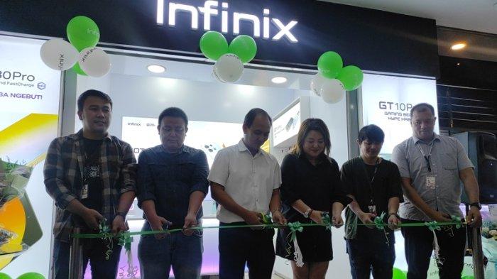 Infinix Official Store Hadir di itCenter Manado: Manjakan Konsumen ...