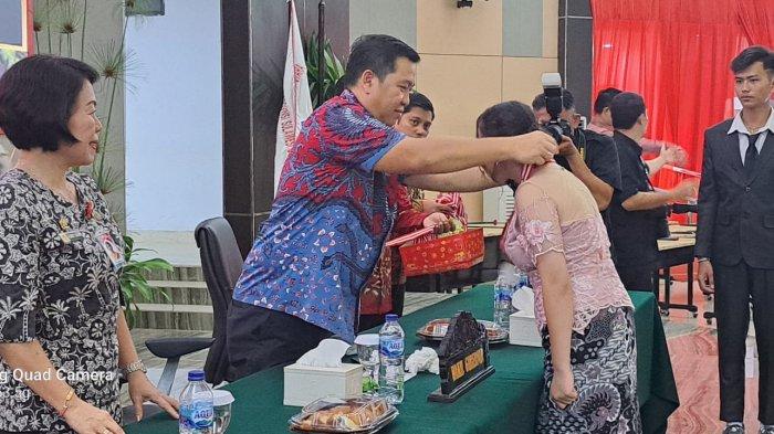 486 Siswa SMAN 7 Manado Ikut Penamatan, Ini Pesan Wakil Gubernur ...