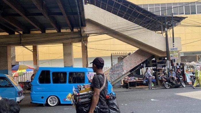 Potret Aktivitas Pedagang Asongan di Seputaran Pusat Kota Manado ...