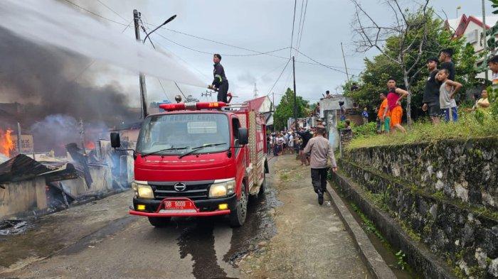 Kebakaran di Minut Sulawesi Utara, Polsek Kauditan Perkirakan Kerugian Mencapai Ratusan Juta ...