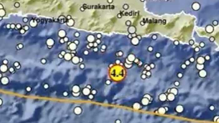 Gempa Bumi Baru Saja Guncang Jawa Timur Kamis 17 Agustus 2023, Info BMKG Mag 4,4 SR ...