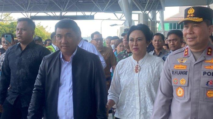 Relawan Sambut Kedatangan Gubernur Sulawesi Utara Yulius Selvanus di ...