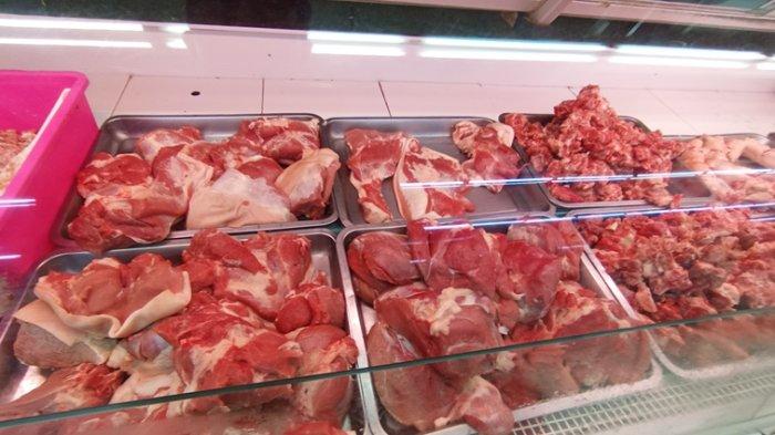 Harga Daging Babi di Pasar Swalayan Manado Sulawesi Utara Masih Mahal ...