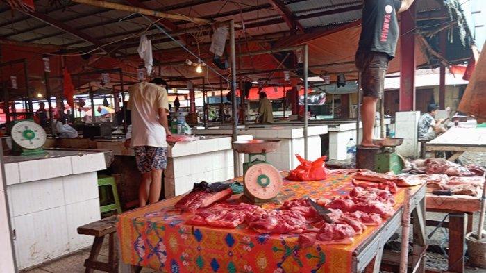 BREAKING NEWS: Harga Daging Babi di Pasar Pinasungkulan Karombasan ...