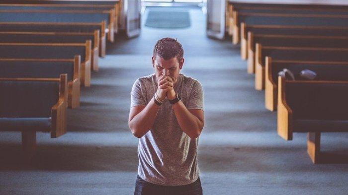 Contoh Doa Kristen Mengucap Syukur, Cocok Digunakan Saat Ibadah ...