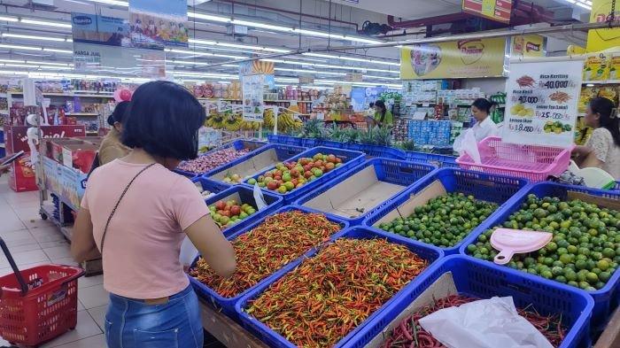 Harga Rica di Pasar Swalayan Manado Sulawesi Utara Turun, Warga ...