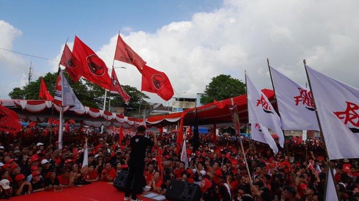 Kampanye Ganjar Pranowo Bersama Slank Pdip Manado Siap Merahkan Lapangan Koni Sario