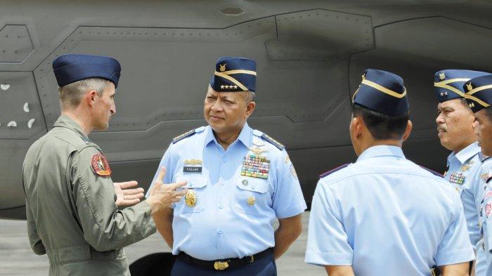 Potret Kasau Marsekal TNI Fadjar Prasetyo Tinjau Latihan Bersama Elang ...