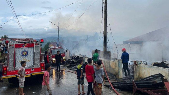 1 Orang Jadi Korban saat Kebakaran Rumah Permanen dan 2 Ruangan SMA di Minut Sulawesi Utara ...