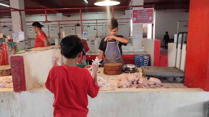 Jelang Natal dan Tahun Baru Harga Daging Ayam dan Sapi di Pasar ...