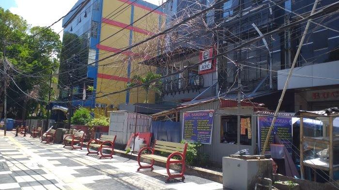 Warga Manado Enggan Gunakan Fasilitas Bangku di Pedestrian Jalan Sam ...