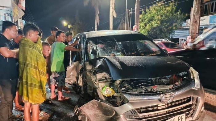 Kecelakaan Maut Tadi Malam, Seorang Pemotor Tewas, Terserempet Mobil ... Kecelakaan Maut Tadi Malam, Seorang Pemotor Tewas, Terserempet Mobil ...