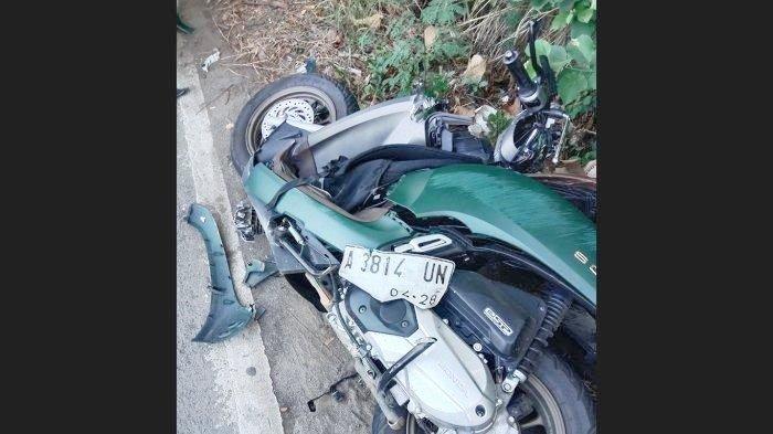 Kecelakaan Maut Tadi Pagi, 2 Pelajar Tewas, Motor Korban Tabrakan ...