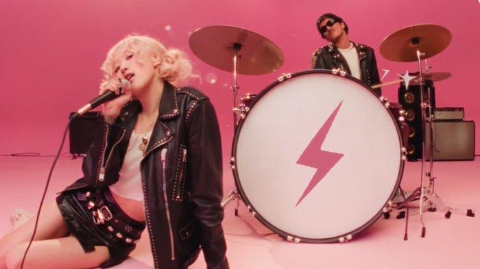 Lirik Lagu Apateu 'APT' - Rose BLACKPINK dan Bruno Mars, Lengkap dengan ...