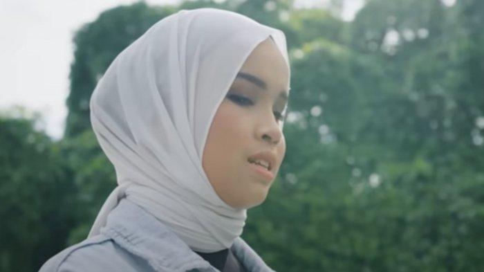 Lirik Lagu Mimpi - Putri Ariani 'Seperti Camar Ku Kan Terbang Menembus Awan' - Tribunmanado.co.id