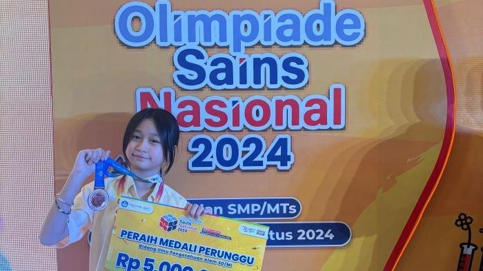 Maria Moniaga Siswa MIS Harumkan Nama Sulawesi Utara, Raih Medali ...