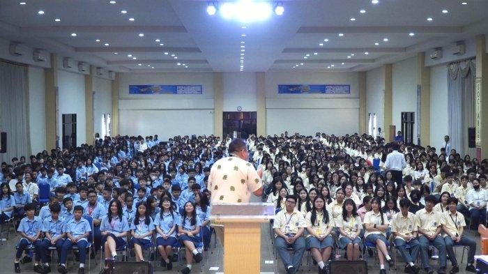 Manado Independent School Rayakan Thanksgiving Celebration 2025 ...