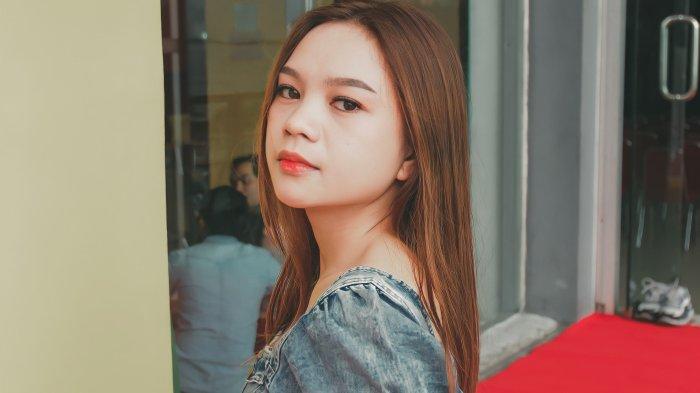 HUT ke 14 Tribun Manado, Cewek Manado Monika Merentek: Semakin Jaya, Sukses, dan Terus Berkarya ...