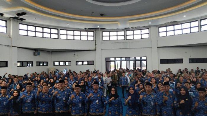 Besaran Gaji PPPK 2025 Sesuai Perpres, Beda Berdasarkan Golongan - Tribunmanado.co.id