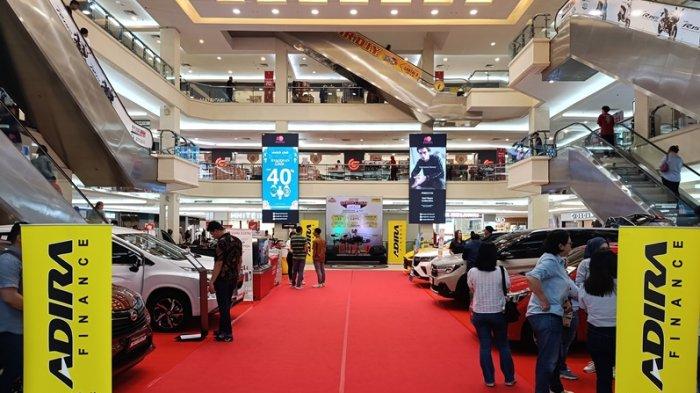 Raih Kesempatan Umrah Gratis di Adira Sobat Expo di Megamall Manado ...