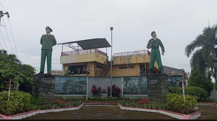 Potret Tugu Pahlawan Wolter Monginsidi dan Piere Tendean: Monumen ...