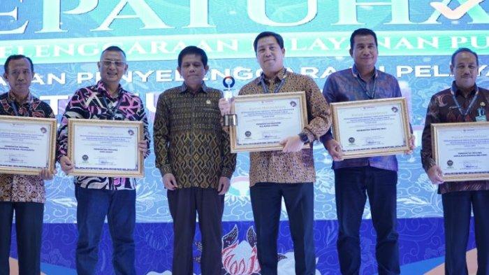 Pemprov Sulut Raih Penghargaan Predikat Terbaik se-Indonesia Kepatuhan Pelayanan Publik ...