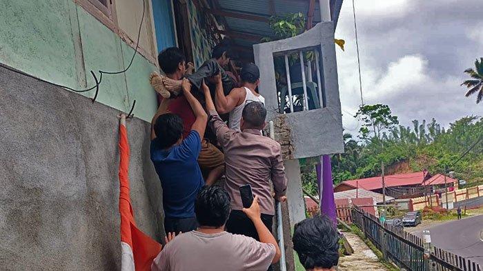 BREAKING NEWS : Penemuan Mayat di Sungai Ratahan Minahasa Tenggara ...