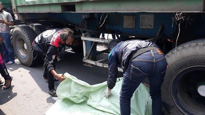 Kecelakaan Maut Tadi Pukul 05.30 WIB, Seorang Pemotor Tewas Seketika, Korban Jatuh Terlindas ...