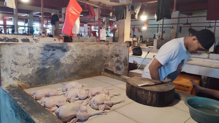 Daftar Harga Daging di Pasar Bersehati Manado Sulawesi Utara, Ayam Turun - Tribunmanado.co.id