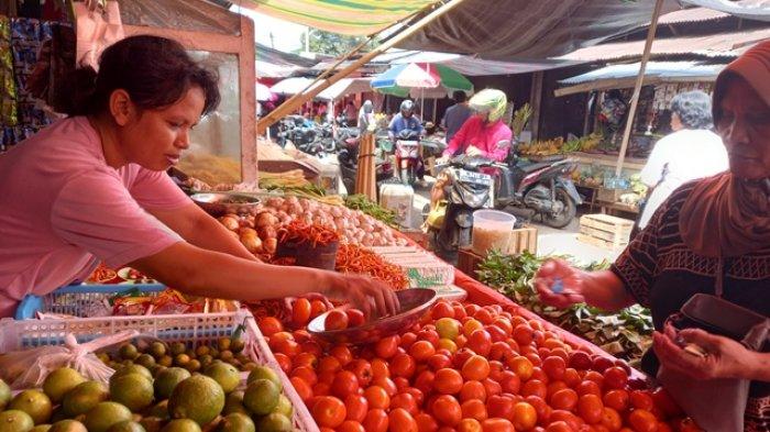 Jelang Natal dan Tahun Baru, Harga Bahan Pokok di Pasar Airmadidi Minut Mulai Melonjak ...
