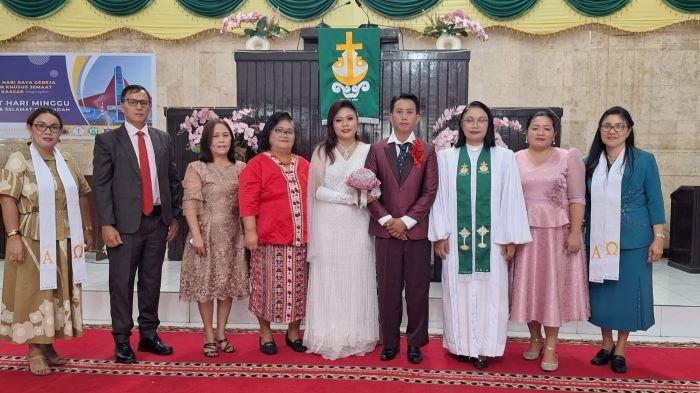 Perkawinan Massal Perdana di GMIM Trifena Karegesan Minut Sulut, 3 ...