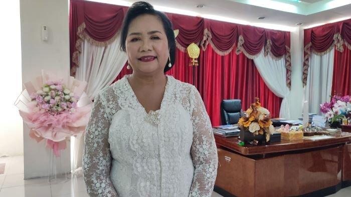 Dilantik Jadi Direktur Politeknik Negeri Manado, Maryke Alelo Janji ...