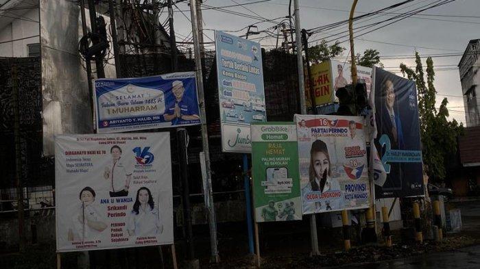 Potret Baliho Semrawut di Manado Sulawesi Utara - Tribunmanado.co.id