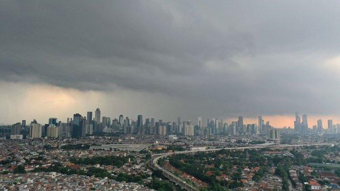 Prakiraan Cuaca Hari Ini, Hujan Lebat Disertai Angin Kencang di ...