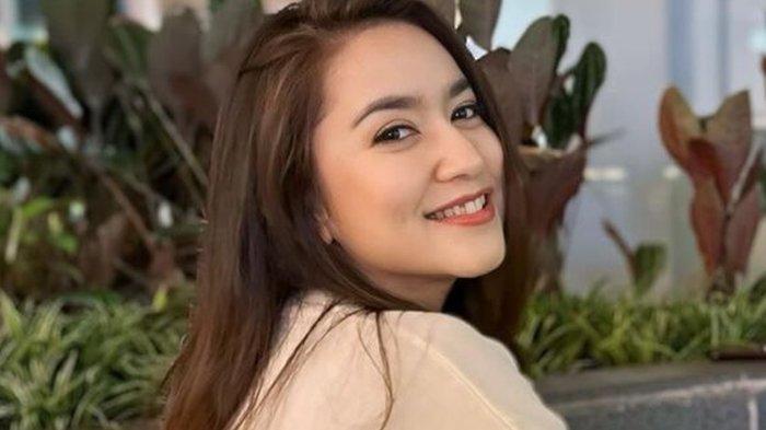 Sosok Artis Risma Nilawati, Bintang Film Kiamat Sudah Dekat, Mantan ...