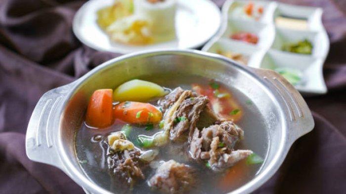 Resep dan Cara Membuat Sop Buntut Sapi Istimewa, Kuah Bening Gurih Bisa ...