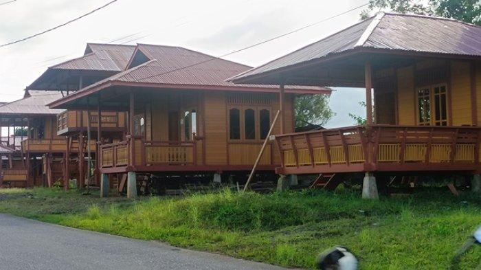 Kisah Sukses Marten Runtu Pengusaha Rumah Panggung Woloan Tomohon ...