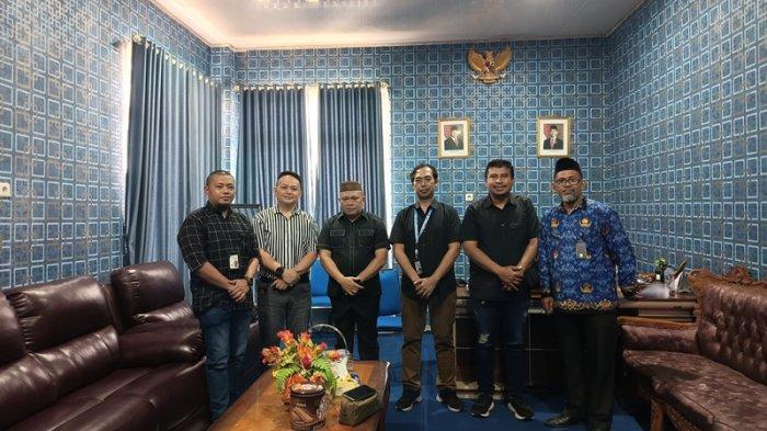 Managemen Tribun Manado Silahturahmi dengan Pimpinan DPRD Boltim ...