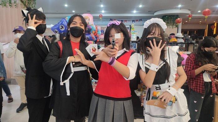 Ratusan Anak Muda Ikut Cosplay Party di Lippo Plaza Manado Sulawesi ...