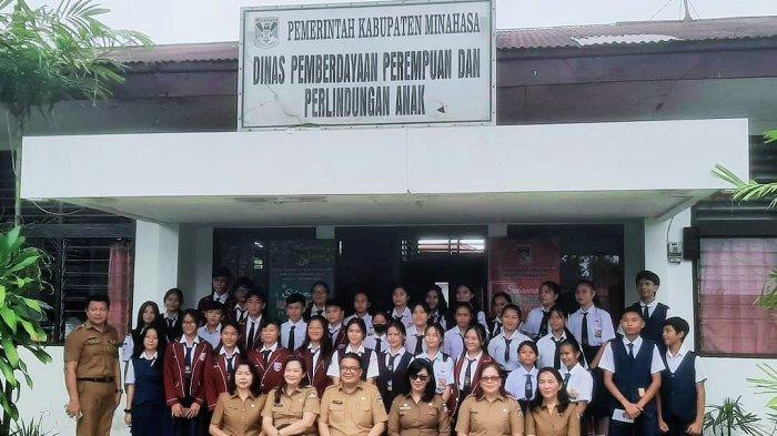 Lynda Watania Ingatkan Bahaya Pernikahan Dini Bagi Siswa Siswi di ... Lynda Watania Ingatkan Bahaya Pernikahan Dini Bagi Siswa Siswi di ...