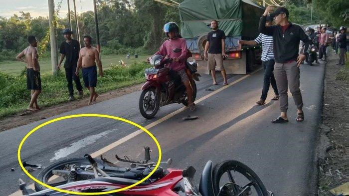 Kecelakaan Maut, 2 Orang Tewas, Pemotor Tabrak Mobil Lalu Jatuh Tertabrak Truk - Tribunmanado.co.id