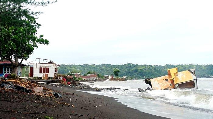 Setahun Pasca Bencana Abrasi Pantai Amurang Sulawesi Utara, Kambiow ...