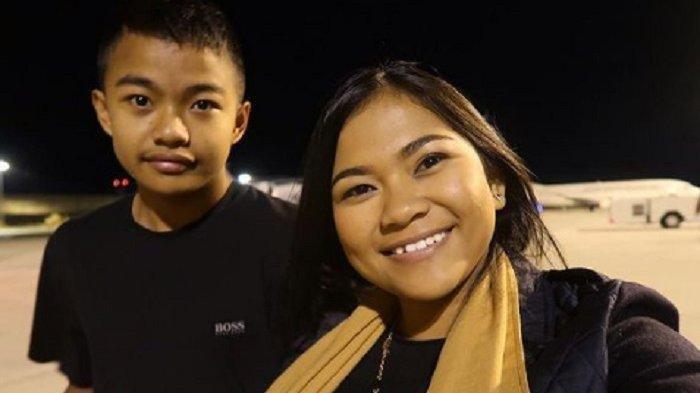 Sosok Liana Jhonlin dan Jhony Saputra, 2 Anak Haji Isam yang Masih Usia ...