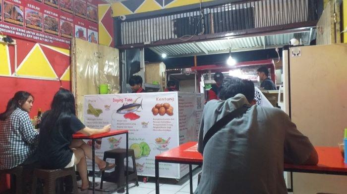 Batagor Bandung Asgar Bisa Jadi Pilihan Kuliner Malam Hari, Sajikan ...