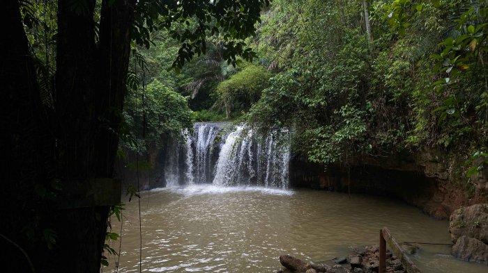 Potret Keindahan Air Terjun Kima Atas di Mapanget Manado Sulawesi Utara ...