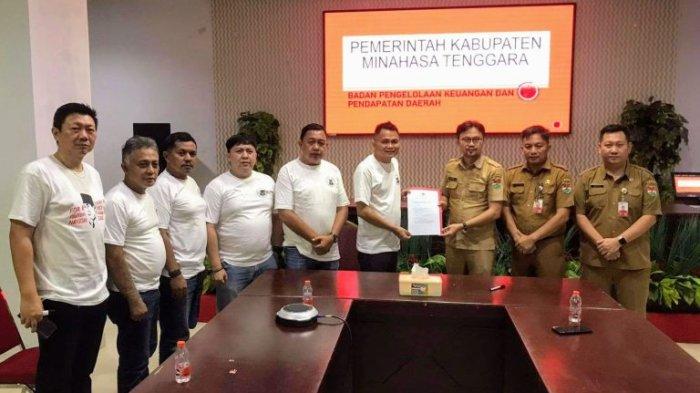 Taat Bayar Retribusi ke Pemkab Mitra Sulawesi Utara, Ronald Kandoli dan Fredi Tuda Dapat ...