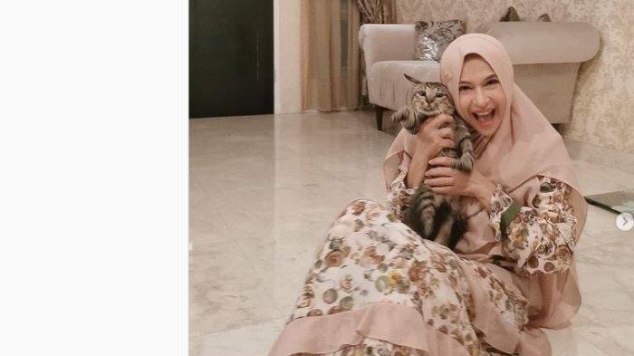 Ingat Artis Sylvana Herman? Lama Tak Muncul di Layar Kaca, Kabarnya ...